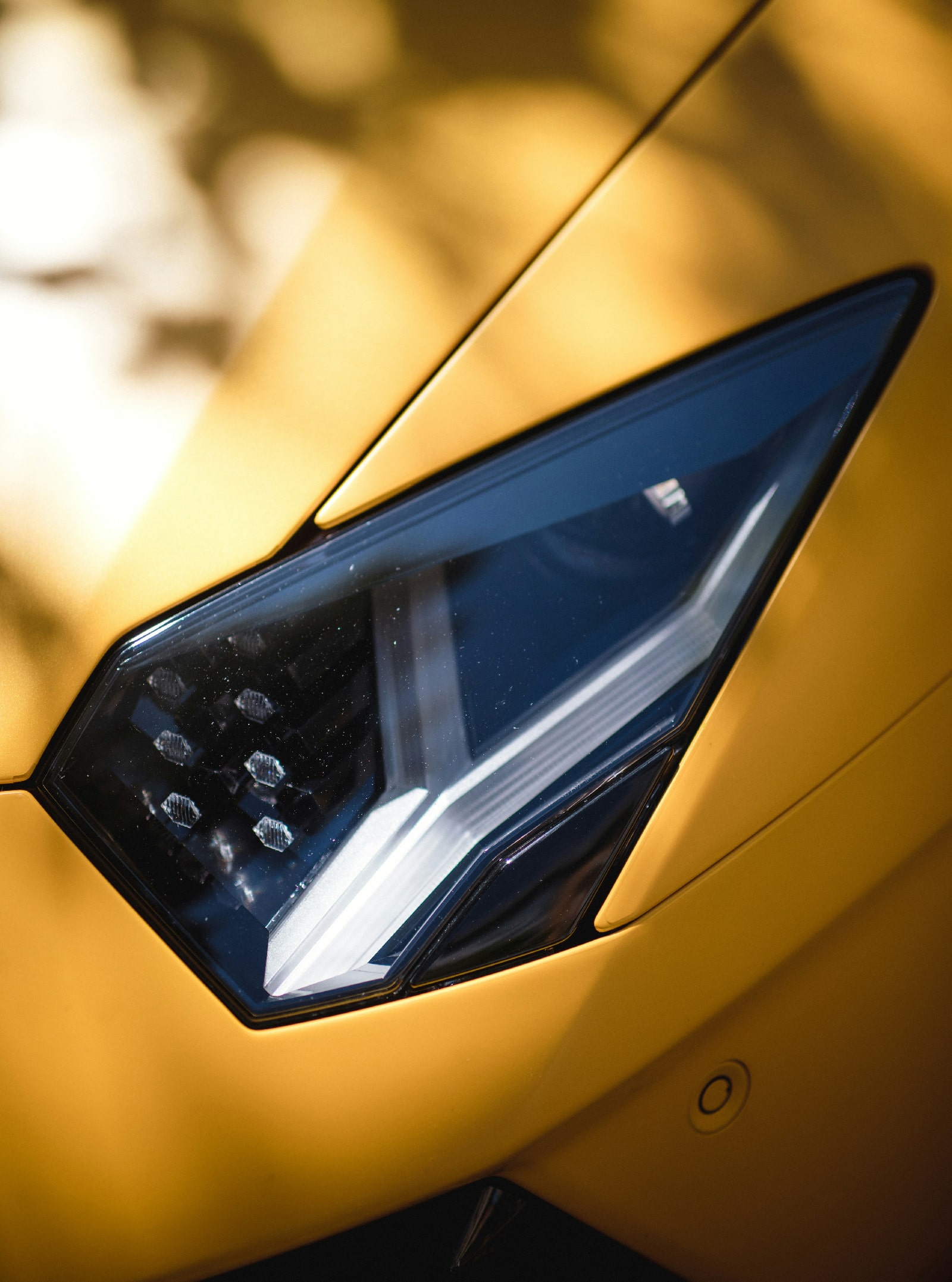 Headlight coating – AW Luxury Cars